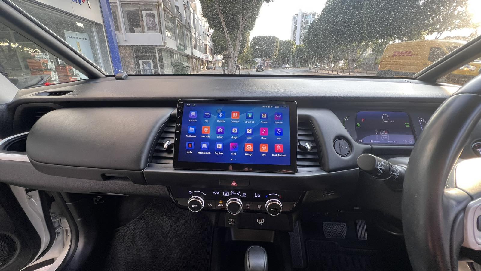 HONDA FIT - ONE CAR STEREO 9" ANDROID SYSTEM | Stephanis Audio Cy